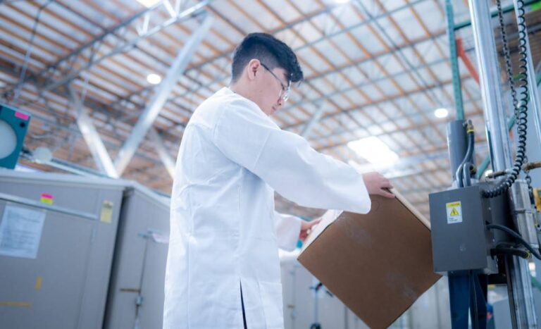 Standard Tests for Evaluating Packaging During Transportation